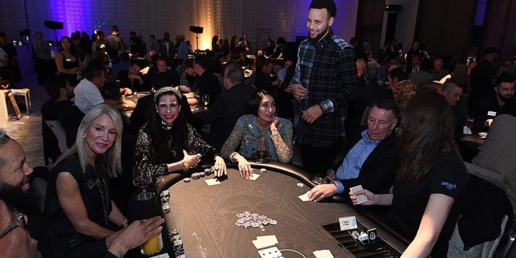 How to Play Texas Hold'em Poker for Beginners - Poker Journal